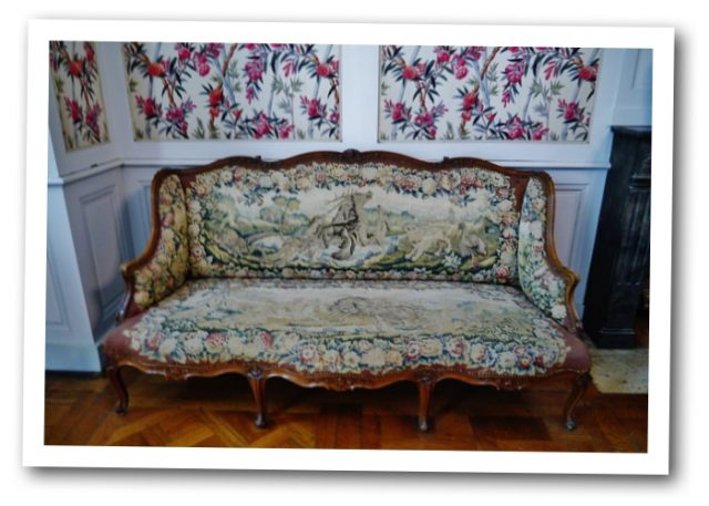 French Provincial Furniture – Historical French Decorating